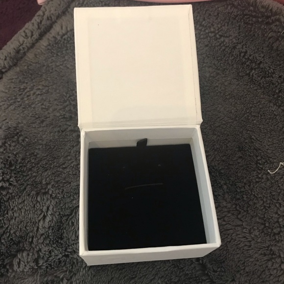 Mejuri | Jewelry | 3 Square Mejuri Gift Box | Poshmark